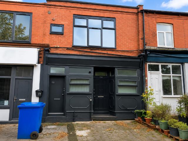 6 bedroom terraced house for sale