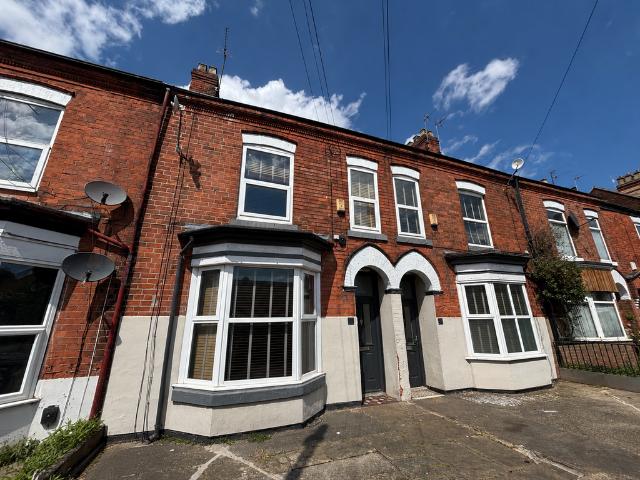 6 bedroom terraced house for sale