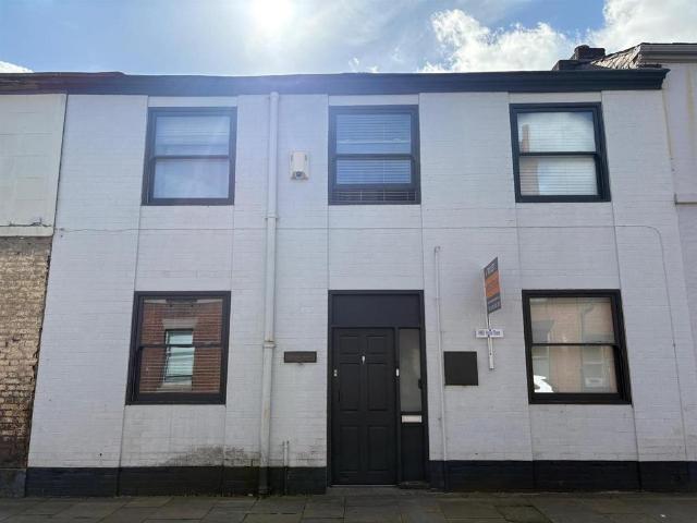 6 bedroom terraced house for sale