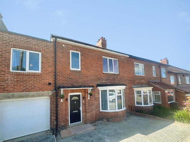 6 bedroom terraced house for sale