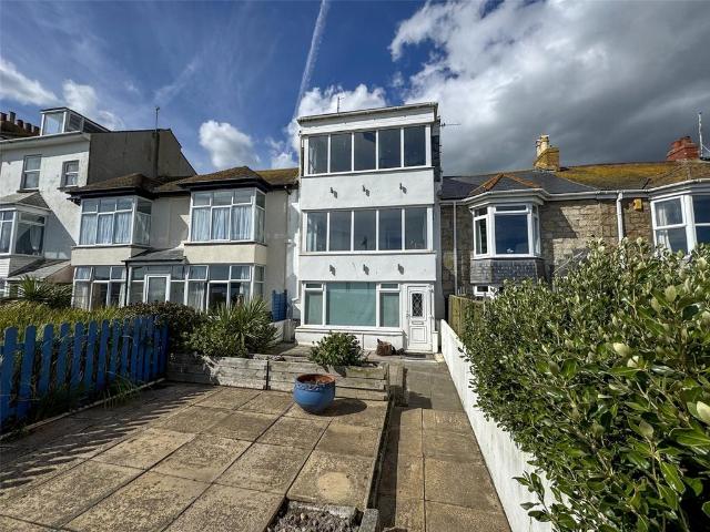 6 bedroom terraced house for sale