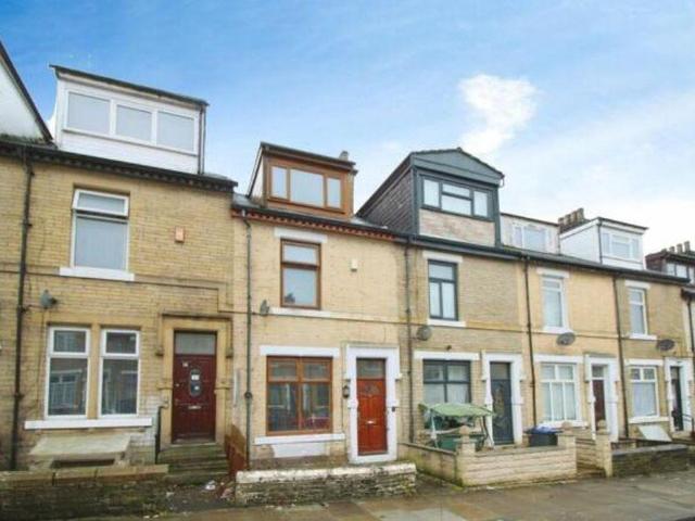 6 bedroom terraced house for sale