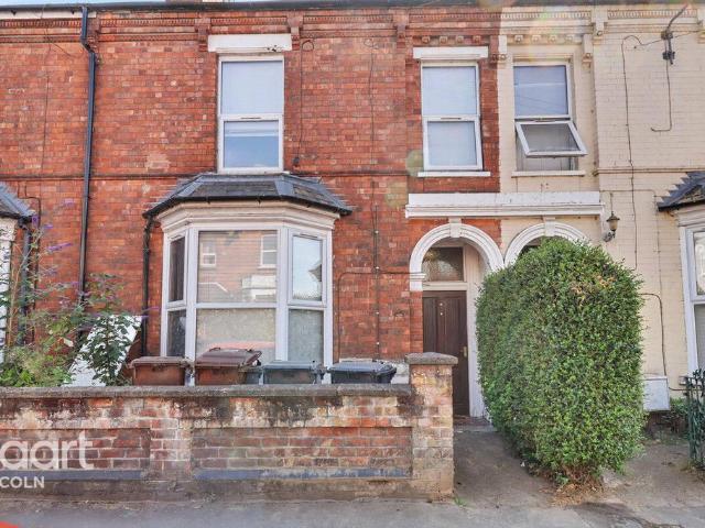 6 bedroom terraced house for sale