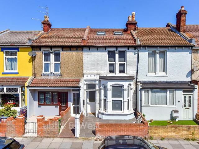 6 bedroom terraced house for sale