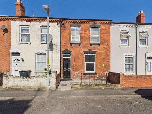 6 bedroom terraced house for sale