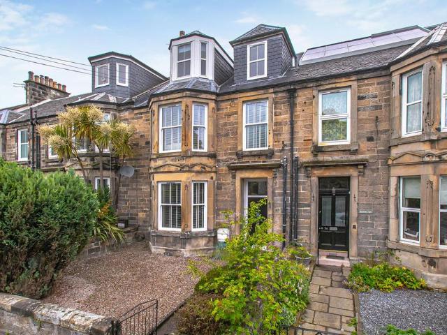 6 bedroom terraced house for sale