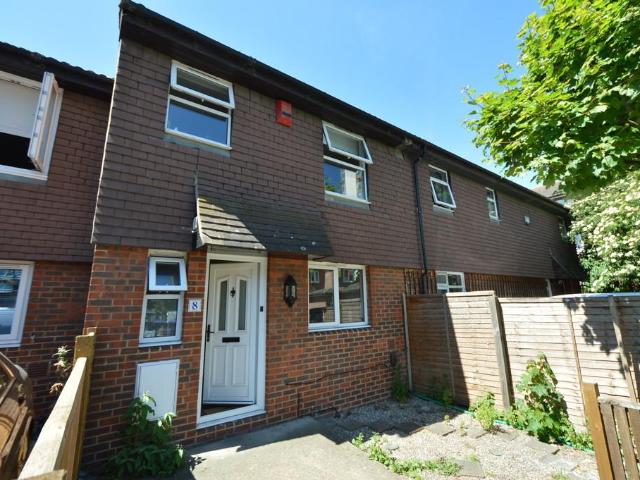 6 bedroom terraced house for sale