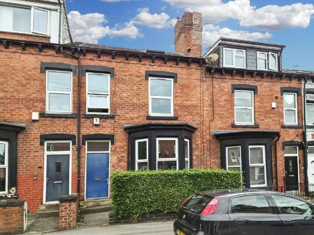 6 bedroom terraced house for sale