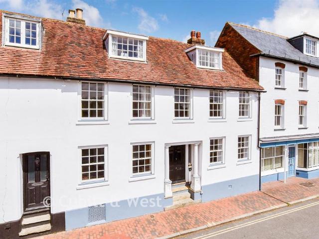 6 bedroom terraced house for sale
