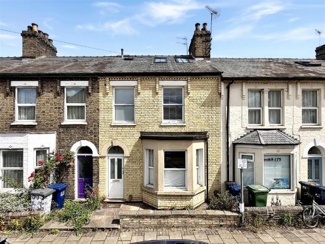 6 bedroom terraced house for sale