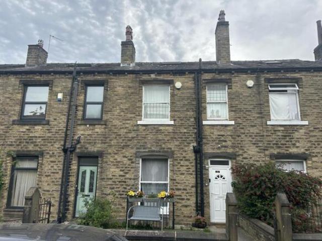 6 bedroom terraced house for sale in 20 Armitage Road, Birkby, Huddersfield, West Yorkshire, HD2
