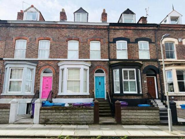 6 bedroom terraced house for sale in Chestnut Grove, Wavertree, Liverpool, Merseyside, L15