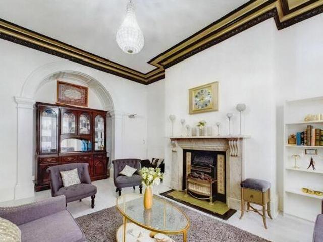 6 Bedroom Terraced House For Sale In Bradford