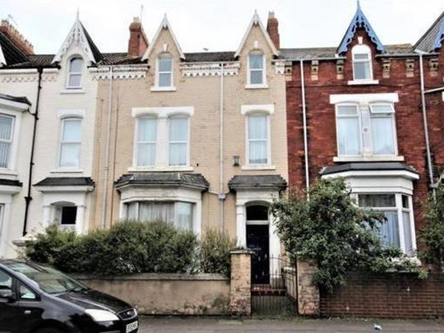 6 bedroom terraced house for sale in Grange Road Hartlepool TS26