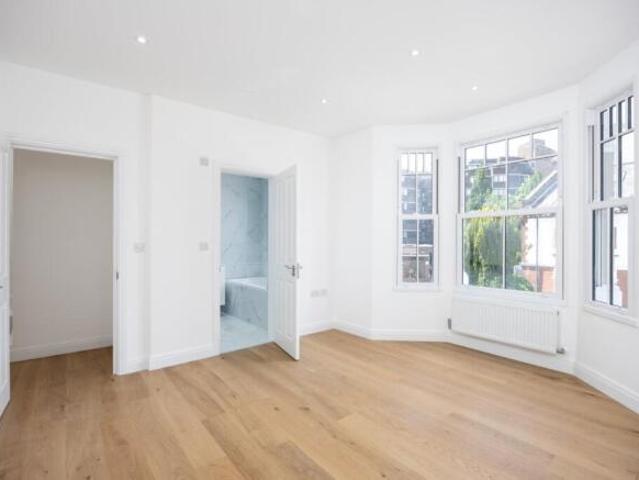 6 bedroom terraced house for sale in Harbord Street, Bishops Park, SW6