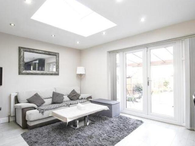 6 Bedroom Terraced House For Sale In Ilford