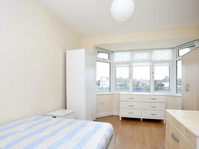 6 Bedroom Terraced House For Sale In London