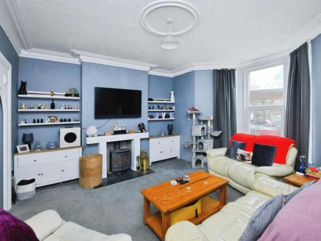 6 bedroom terraced house for sale in Lisson Grove, Plymouth, PL4