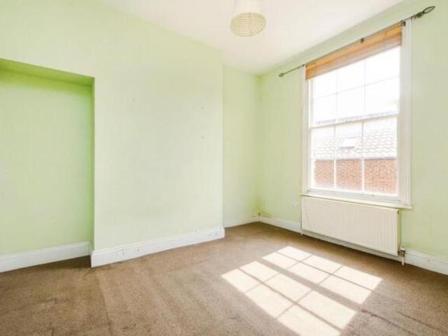 6 bedroom terraced house for sale in Monkgate, York, YO31