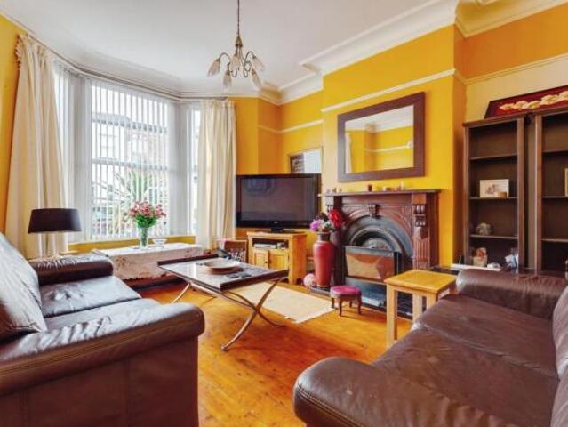 6 bedroom terraced house for sale in Moscow Drive, Liverpool, Merseyside, L13