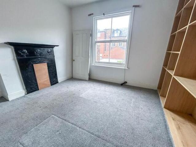 6 bedroom terraced house for sale in The Oaks West, Sunderland, SR2