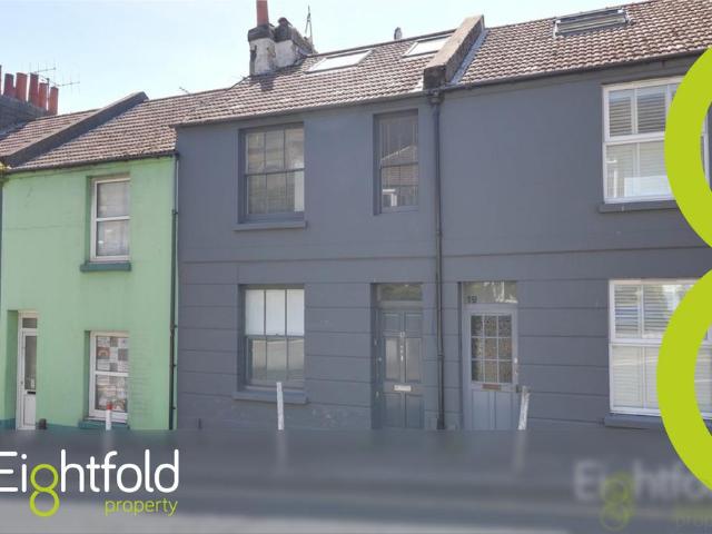 6 bedroom terraced house to rent