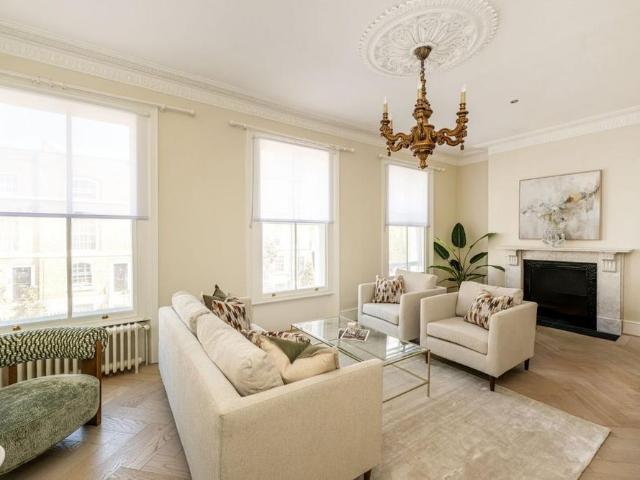 6 bedroom terraced house to rent