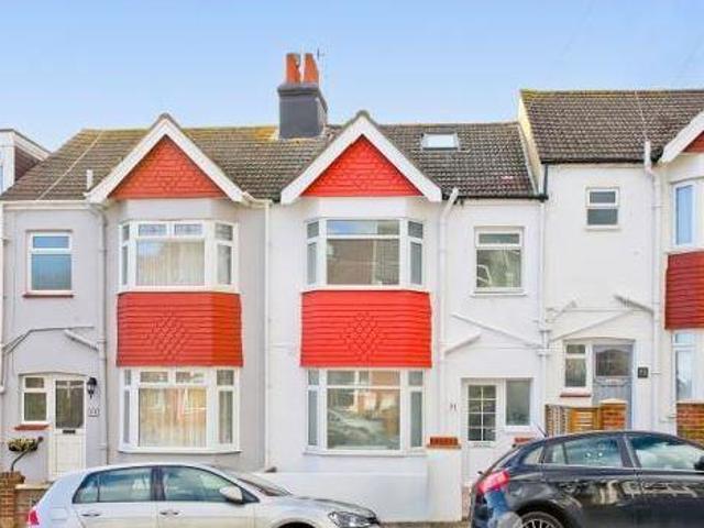 6 bedroom terraced house to rent