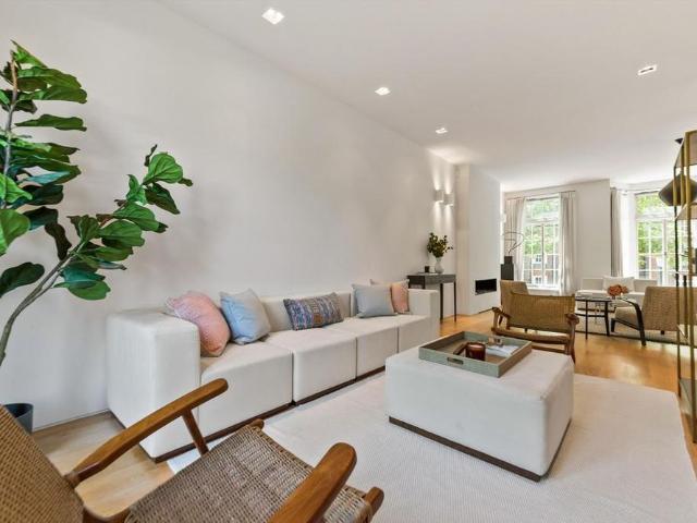 6 bedroom terraced house to rent