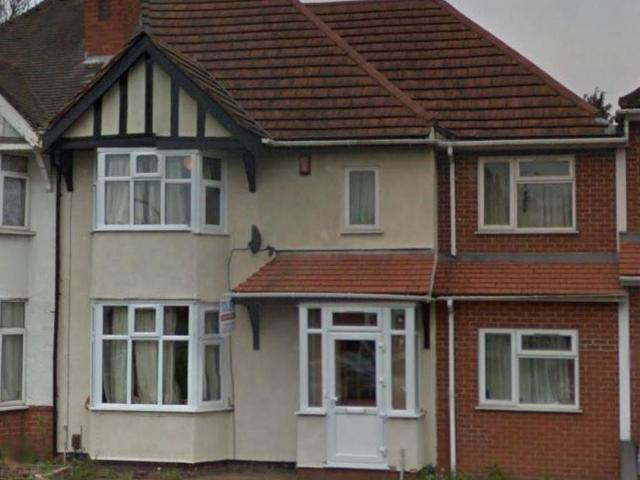 6 bedroom terraced house to rent