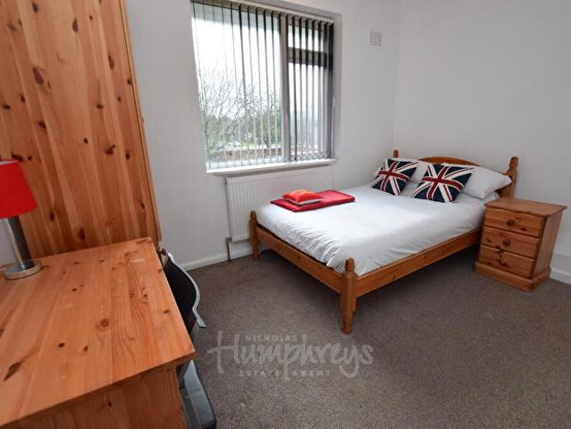 6 Bedroom Terraced House To Rent In Winchester Road, Far Cotton, Northampton, NN4