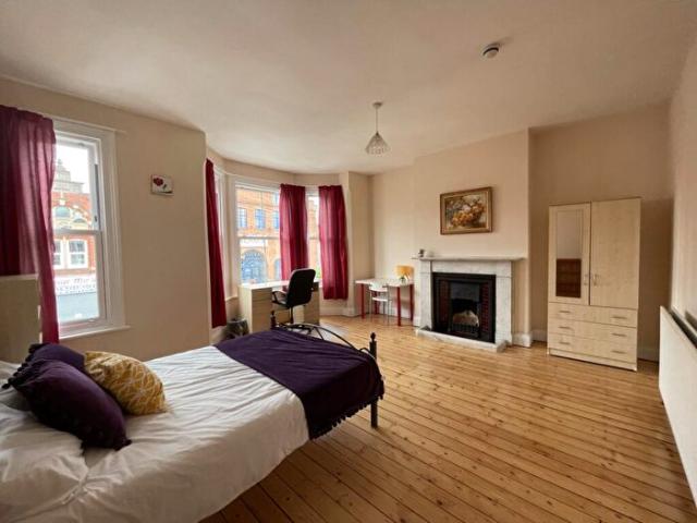 6 Bedroom Terraced House To Rent In Albany Road, Earlsdon, Coventry, CV5