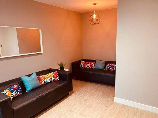 6 Bedroom Terraced House To Rent In Dunkirk Road Modern Bedroom Student House, NG7