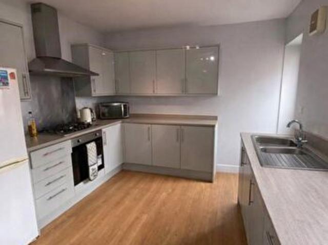 6 Bedroom Terraced House To Rent In Kimbolton Avenue, Lenton, NG7