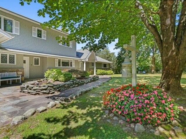 6 bedroom, Trumbull CT 06611 LS102314058