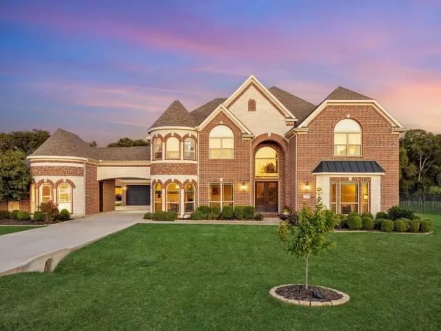 6 bedroom, Tx Tx 102552128