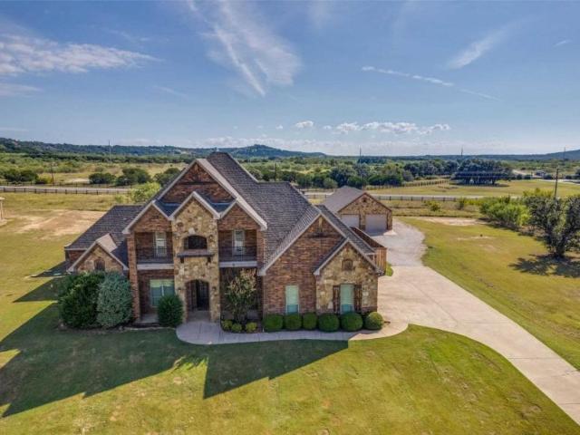 6 bedroom, Tx Tx 102552688