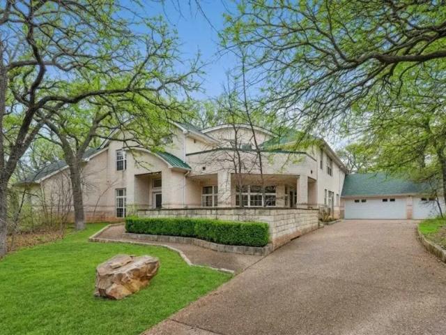 6 bedroom, Tx Tx 102701767