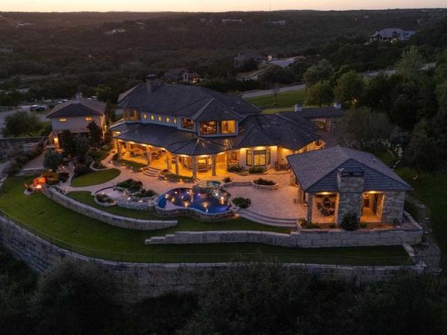 6 bedroom, Tx Tx LS102204552