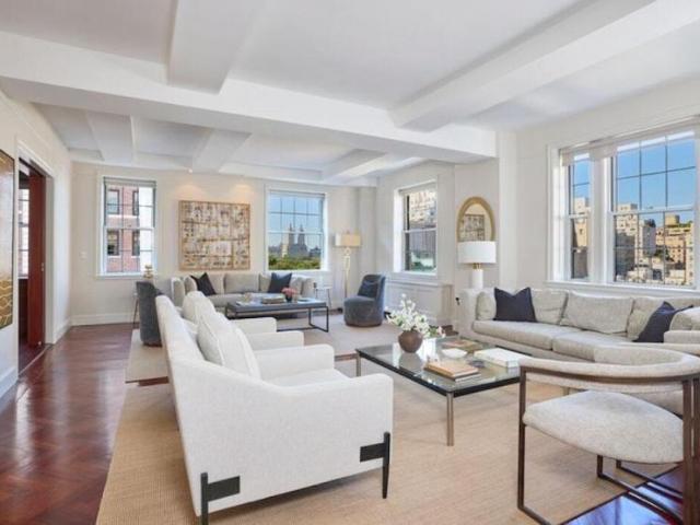 6 bedroom, Upper East Side NY 102629552