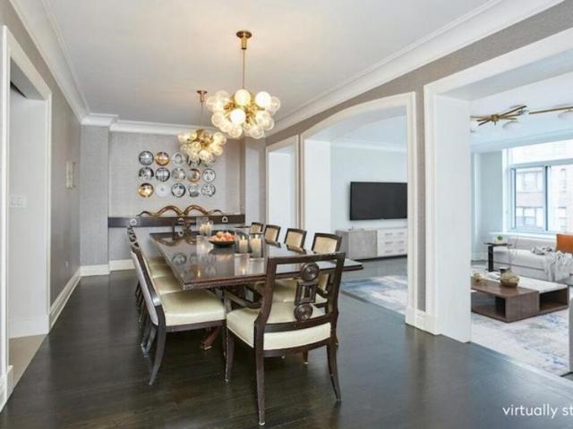 6 bedroom, Upper East Side NY 98330557