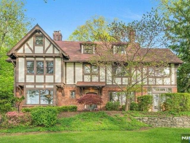 6 bedroom, Verona NJ 07044 102476028