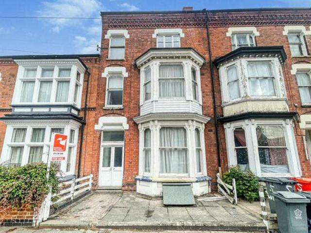 6 Bedroom Villa For Sale In Leicester