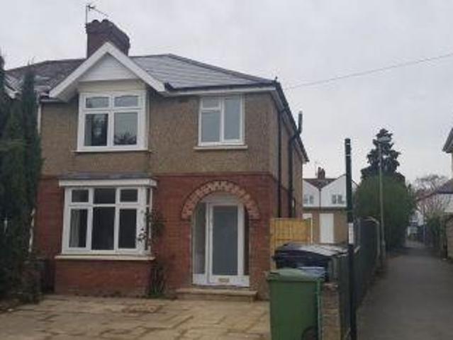 6 Bedrooms Detached house for rent in Newman Road, Littlemore, Oxford OX4