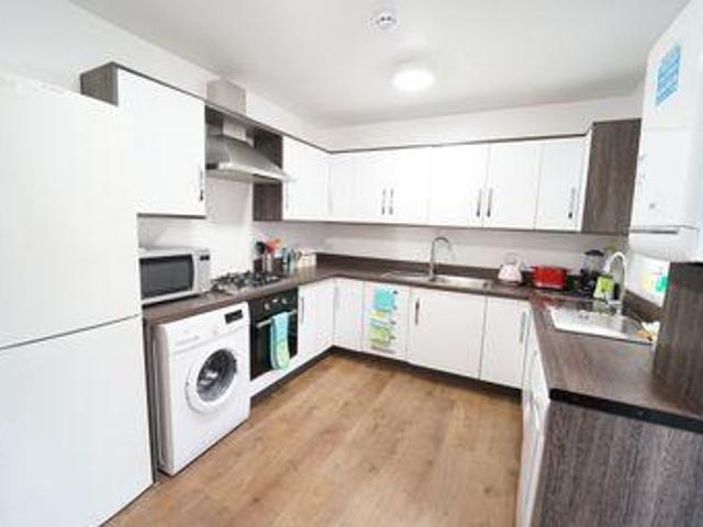 6 Bedrooms Detached house for rent in Bute Avenue, Nottingham NG7