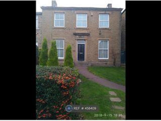 6 Bedrooms Detached house for rent in Bay House, Huddersfield HD1