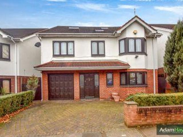 6 Bedrooms Detached house for rent in Lyndhurst Gardens, Finchley Central N3
