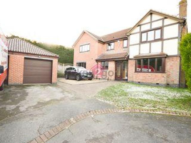 6 Bedrooms Detached house for sale in Owlthorpe Close, Mosborough, Sheffield S20