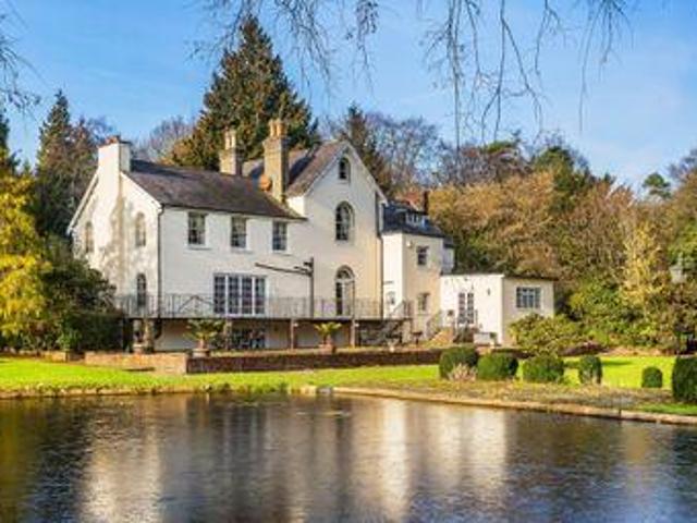 6 Bedrooms Detached house for sale in Chapel Lane, Crawley Down, Crawley RH10