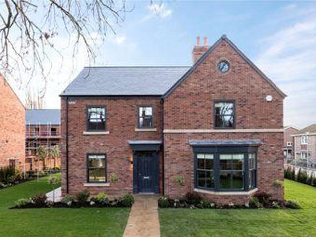 6 Bedrooms Detached house for sale in Connaught Square, St Oswalds Road, York YO10